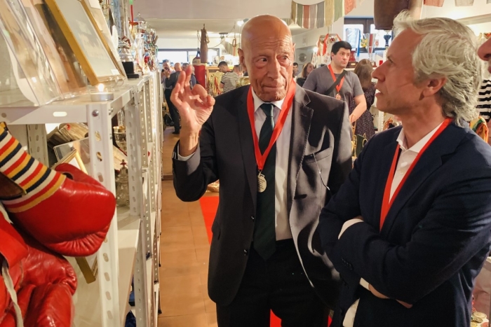 História da associação Alex-Ryu-Jitsu guardada em espaço de memória ...